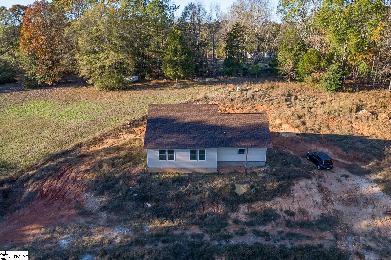 218 S Moore Road, Fountain Inn, SC 29644