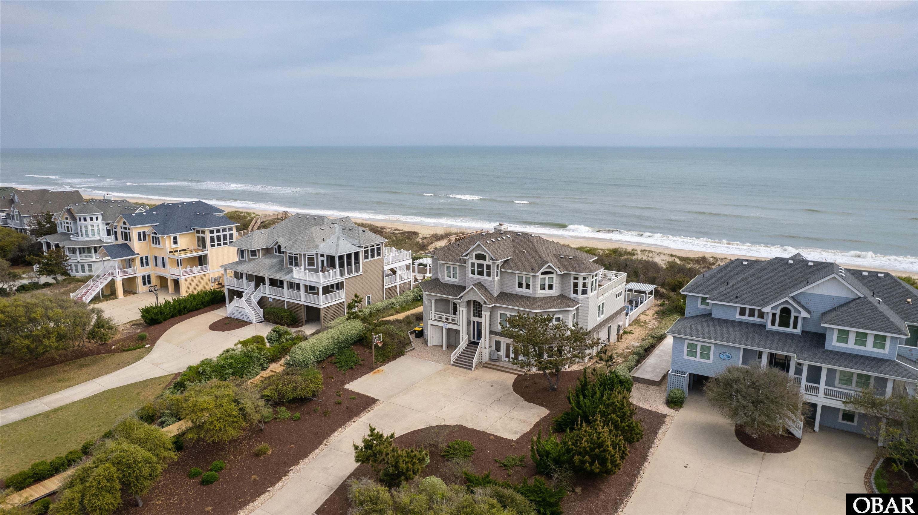 Luxury Outer Banks Oceanfront and Soundfront Homes