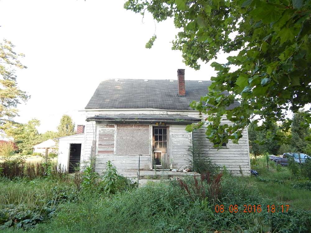 1016 N NC Hwy 37 in Gates is for sale.